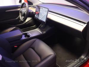 Red Tesla Model 3 2021 in Tallinn, with an engine capacity of 0.00 L and mileage of 58 thousand km for 30990 €, photo 15 on AUTOMOTO.COM.LV