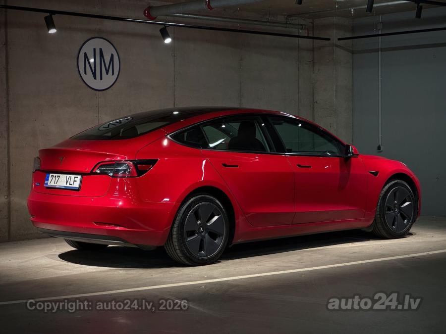 Sarkans Tesla Model 3 2022 Tallina, ar dzinēja tilpumu 0.00 L un nobraukumu 148 tūkst. km par 19990 €, foto 3 vietnē AUTOMOTO.COM.LV