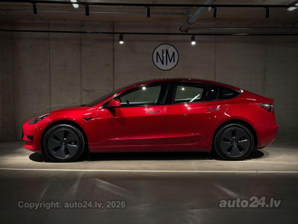 Красный Тесла Модель 3 2022 в Таллин, объемом двигателя 0.00 л и пробегом 148 тыс. км за 19990 €, фото 8 на AUTOMOTO.COM.LV