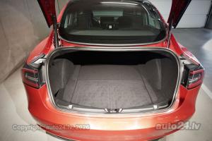 Sarkans Tesla Model 3 2022 Tallina, ar dzinēja tilpumu 0.00 L un nobraukumu 148 tūkst. km par 19990 €, foto 17 vietnē AUTOMOTO.COM.LV