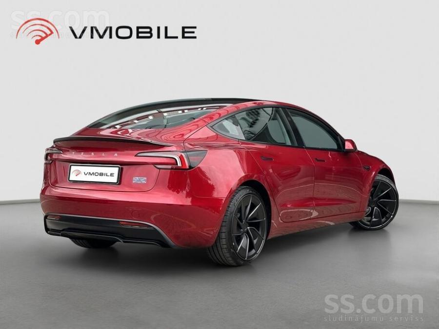 Red Tesla Model 3 2025 in Riga, with an engine capacity of 0.00 L and mileage of 10 thousand km for 67550 €, photo 3 on AUTOMOTO.COM.LV