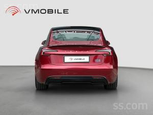 Red Tesla Model 3 2025 in Riga, with an engine capacity of 0.00 L and mileage of 10 thousand km for 67550 €, photo 5 on AUTOMOTO.COM.LV