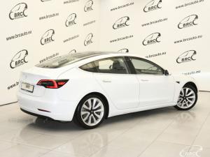 Tesla Model 3 2018 in Vilnius, with an engine capacity of 0.00 L and mileage of 217 thousand km for 9900 €, photo 2 on AUTOMOTO.COM.LV