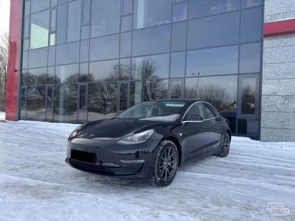 Tesla Model 3 2018 Klaipėda, ar dzinēja tilpumu 0.00 L un nobraukumu 130 tūkst. km par 17000 €, foto 1 vietnē AUTOMOTO.COM.LV