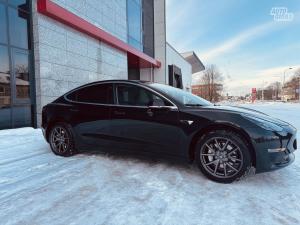 Tesla Model 3 2018 in Klaipeda, with an engine capacity of 0.00 L and mileage of 130 thousand km for 17000 €, photo 4 on AUTOMOTO.COM.LV