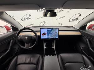 Tesla Model 3 2018 in Vilnius, with an engine capacity of 0.00 L and mileage of 358 thousand km for 13900 €, photo 4 on AUTOMOTO.COM.LV