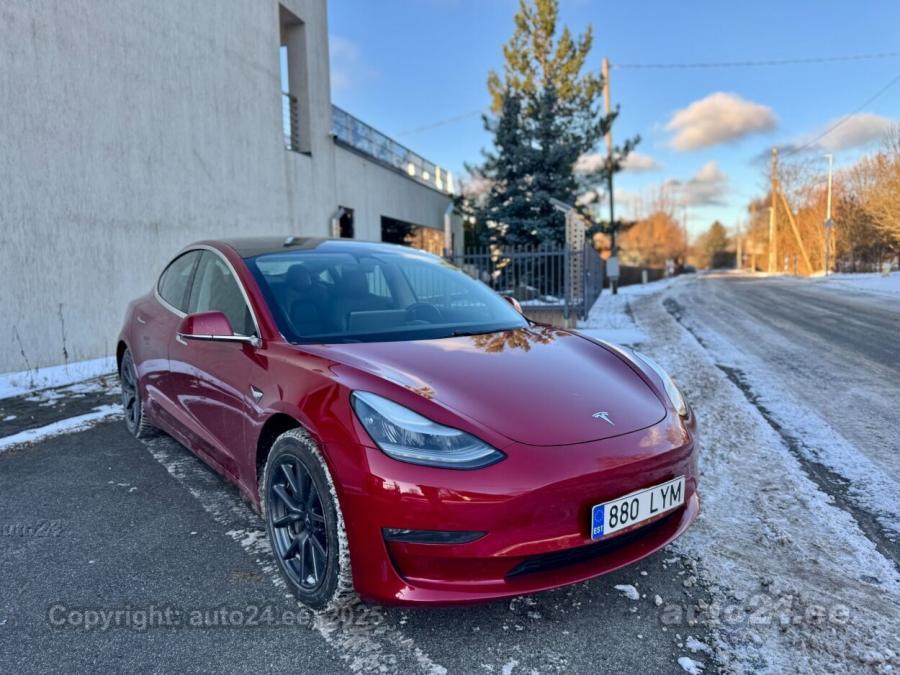 Tesla Model 3 2019 Tallina, ar dzinēja tilpumu 0.00 L un nobraukumu 146 tūkst. km par 19999 €, foto 1 vietnē AUTOMOTO.COM.LV