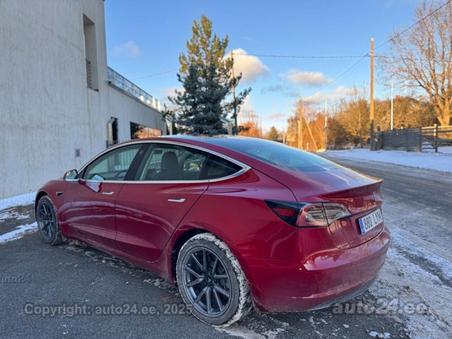 Tesla Model 3 2019 Tallina, ar dzinēja tilpumu 0.00 L un nobraukumu 146 tūkst. km par 19999 €, foto 3 vietnē AUTOMOTO.COM.LV