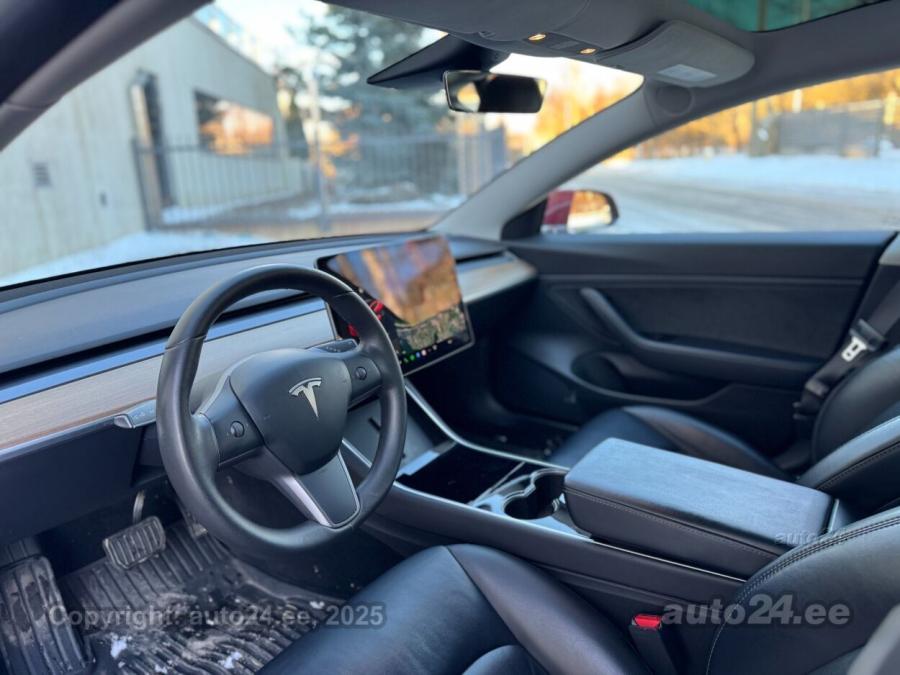 Tesla Model 3 2019 Tallina, ar dzinēja tilpumu 0.00 L un nobraukumu 146 tūkst. km par 19999 €, foto 7 vietnē AUTOMOTO.COM.LV