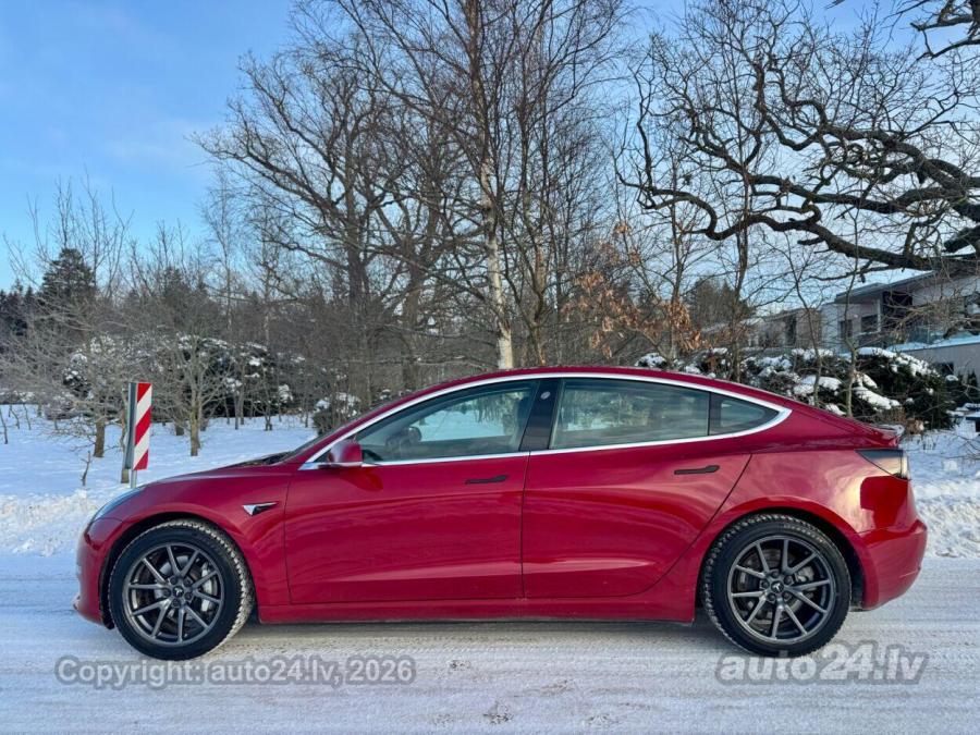 Tesla Model 3 2019 Tallina, ar dzinēja tilpumu 0.00 L un nobraukumu 147 tūkst. km par 18900 €, foto 6 vietnē AUTOMOTO.COM.LV