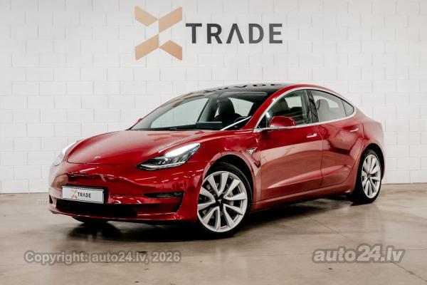 Tesla Model 3 2019 Pērnava, ar dzinēja tilpumu 0.00 L un nobraukumu 210 tūkst. km par 18990 €, foto 1 vietnē AUTOMOTO.COM.LV