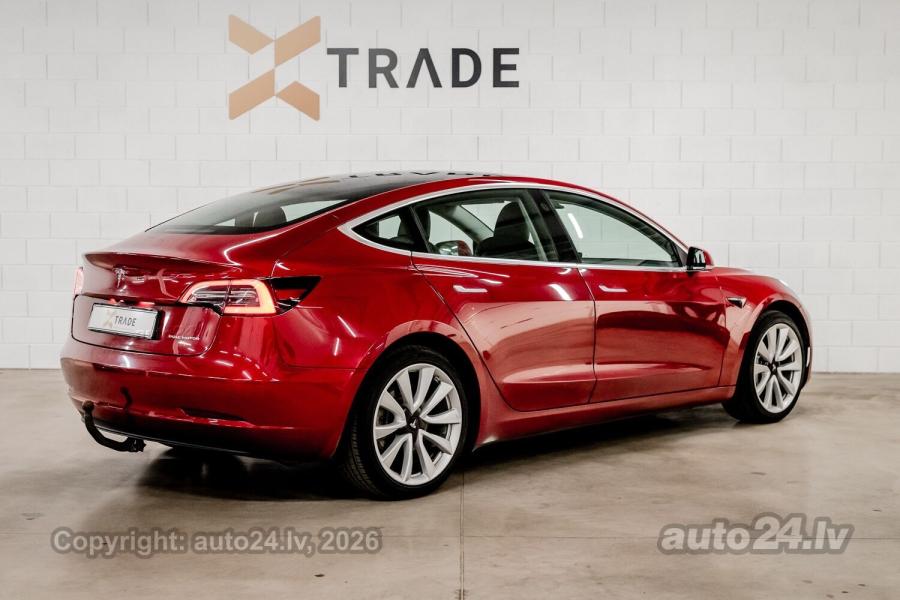 Tesla Model 3 2019 Pērnava, ar dzinēja tilpumu 0.00 L un nobraukumu 210 tūkst. km par 18990 €, foto 10 vietnē AUTOMOTO.COM.LV