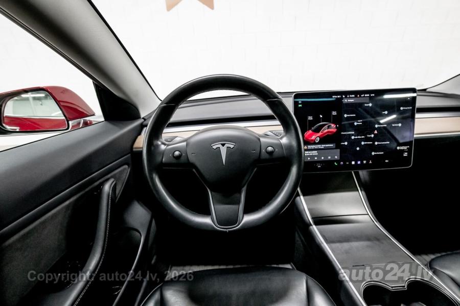 Tesla Model 3 2019 Pērnava, ar dzinēja tilpumu 0.00 L un nobraukumu 210 tūkst. km par 18990 €, foto 16 vietnē AUTOMOTO.COM.LV