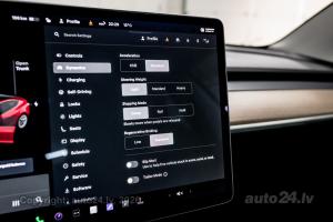 Tesla Model 3 2019 Pērnava, ar dzinēja tilpumu 0.00 L un nobraukumu 210 tūkst. km par 18990 €, foto 24 vietnē AUTOMOTO.COM.LV