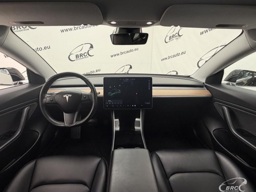 Tesla Model 3 2019 Viļņa, ar dzinēja tilpumu 0.00 L un nobraukumu 142 tūkst. km par 15900 €, foto 4 vietnē AUTOMOTO.COM.LV