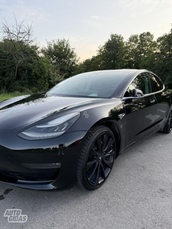 Tesla Model 3 2019 in Klaipeda, with an engine capacity of 0.00 L and mileage of 190 thousand km for 20000 €, photo 2 on AUTOMOTO.COM.LV