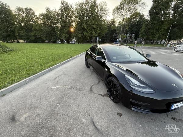 Tesla Model 3 2019 in Klaipeda, with an engine capacity of 0.00 L and mileage of 190 thousand km for 20000 €, photo 9 on AUTOMOTO.COM.LV