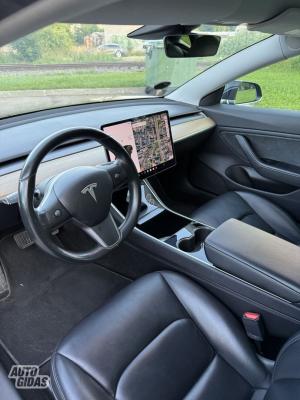 Tesla Model 3 2019 in Klaipeda, with an engine capacity of 0.00 L and mileage of 190 thousand km for 20000 €, photo 14 on AUTOMOTO.COM.LV