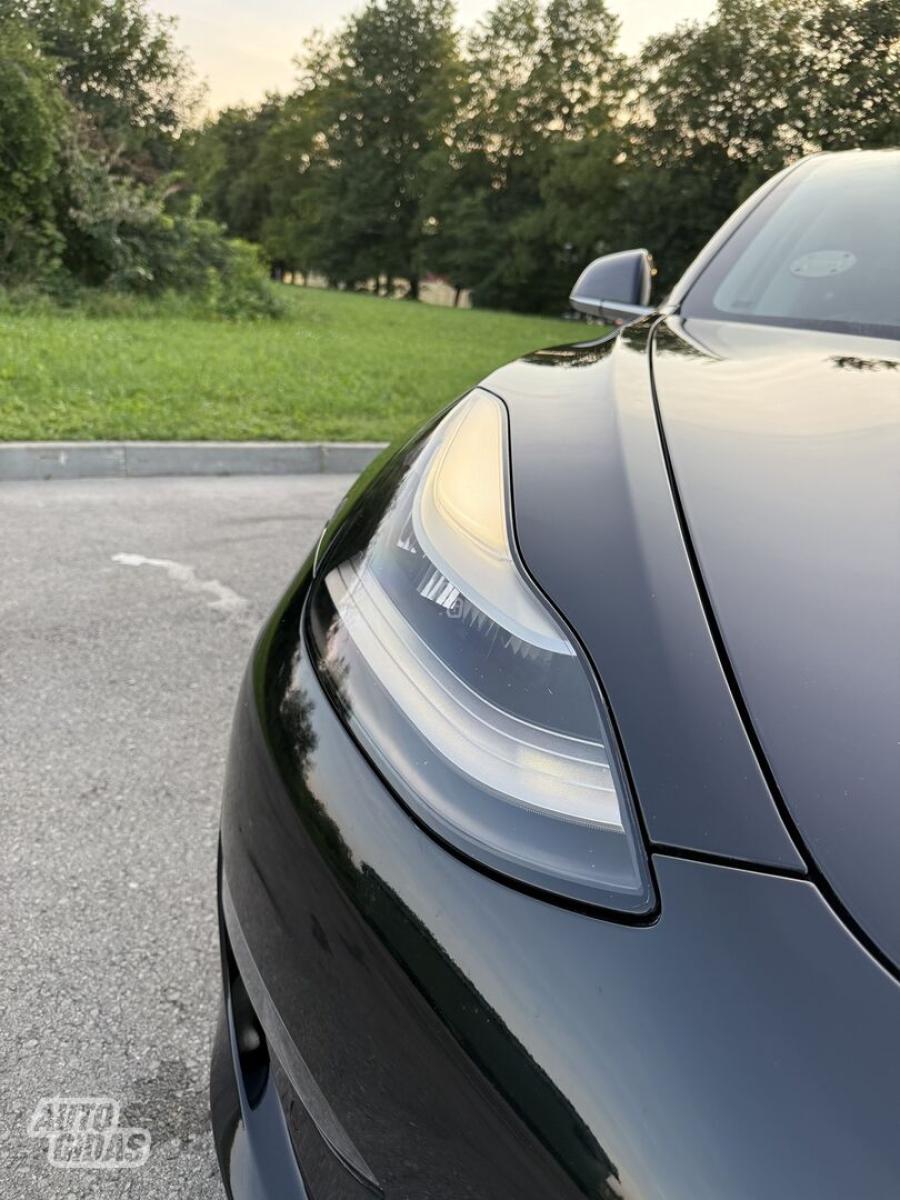 Tesla Model 3 2019 in Klaipeda, with an engine capacity of 0.00 L and mileage of 190 thousand km for 20000 €, photo 15 on AUTOMOTO.COM.LV