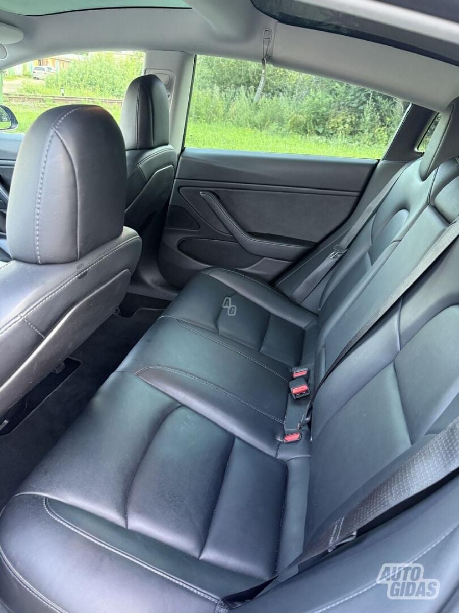 Tesla Model 3 2019 in Klaipeda, with an engine capacity of 0.00 L and mileage of 190 thousand km for 20000 €, photo 16 on AUTOMOTO.COM.LV