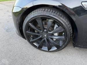 Tesla Model 3 2019 in Klaipeda, with an engine capacity of 0.00 L and mileage of 190 thousand km for 20000 €, photo 18 on AUTOMOTO.COM.LV