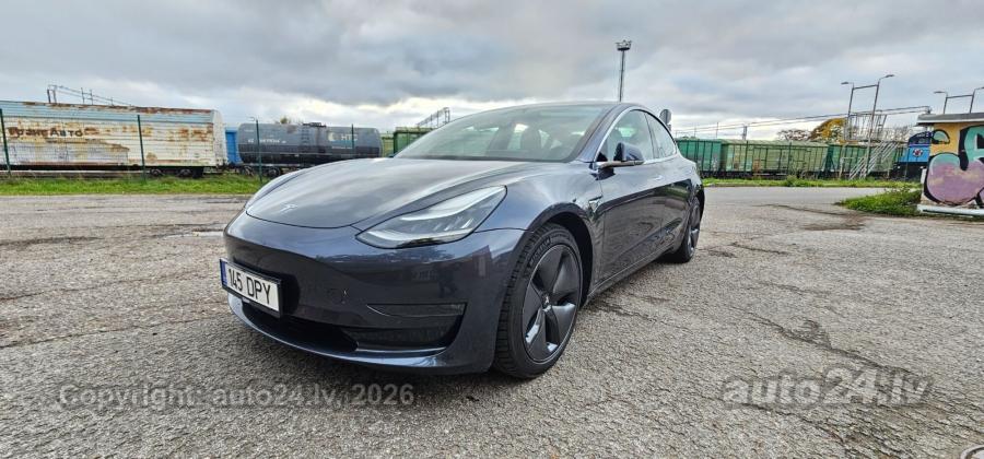 Tesla Model 3 2019 Narva, ar dzinēja tilpumu 0.00 L un nobraukumu 126 tūkst. km par 24990 €, foto 1 vietnē AUTOMOTO.COM.LV