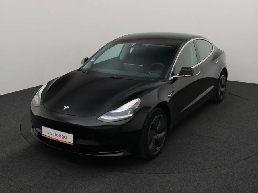 Tesla Model 3 2020 in Vilnius, with an engine capacity of 0.00 L and mileage of 149 thousand km for 18799 €, photo 1 on AUTOMOTO.COM.LV