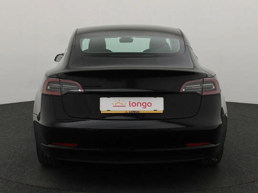 Tesla Model 3 2020 in Vilnius, with an engine capacity of 0.00 L and mileage of 149 thousand km for 18799 €, photo 6 on AUTOMOTO.COM.LV
