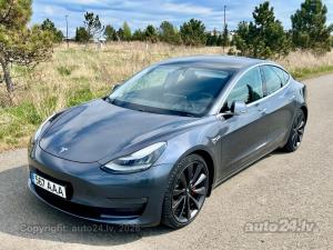 Tesla Model 3 2020 in Tallinn, with an engine capacity of 0.00 L and mileage of 129 thousand km for 24900 €, photo 3 on AUTOMOTO.COM.LV
