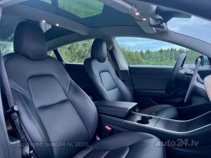 Tesla Model 3 2020 in Tallinn, with an engine capacity of 0.00 L and mileage of 129 thousand km for 24900 €, photo 13 on AUTOMOTO.COM.LV