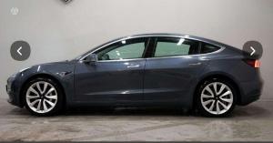 Tesla Model 3 2020 in Siauliai, with an engine capacity of 0.00 L and mileage of 200 thousand km for 15000 €, photo 4 on AUTOMOTO.COM.LV
