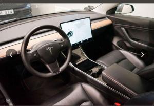 Tesla Model 3 2020 in Siauliai, with an engine capacity of 0.00 L and mileage of 200 thousand km for 15000 €, photo 5 on AUTOMOTO.COM.LV