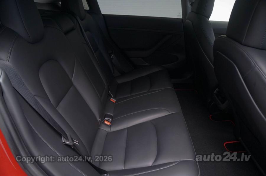 Tesla Model 3 2021 Tallina, ar dzinēja tilpumu 0.00 L un nobraukumu 98 tūkst. km par 29490 €, foto 13 vietnē AUTOMOTO.COM.LV