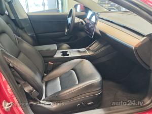 Tesla Model 3 2021 Tallina, ar dzinēja tilpumu 0.00 L un nobraukumu 69 tūkst. km par 30590 €, foto 12 vietnē AUTOMOTO.COM.LV