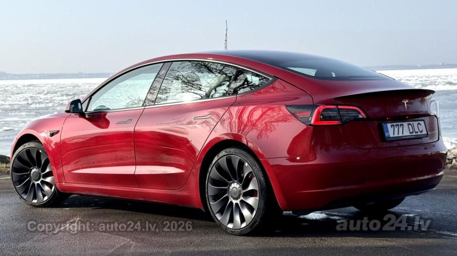 Tesla Model 3 2022 Tallina, ar dzinēja tilpumu 0.00 L un nobraukumu 47 tūkst. km par 32500 €, foto 2 vietnē AUTOMOTO.COM.LV