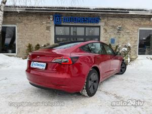 Tesla Model 3 2022 Tallina, ar dzinēja tilpumu 0.00 L un nobraukumu 50 tūkst. km par 31990 €, foto 2 vietnē AUTOMOTO.COM.LV