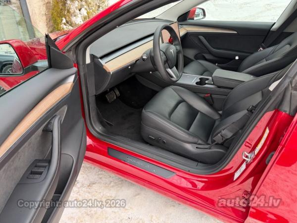Tesla Model 3 2022 Tallina, ar dzinēja tilpumu 0.00 L un nobraukumu 50 tūkst. km par 31990 €, foto 3 vietnē AUTOMOTO.COM.LV