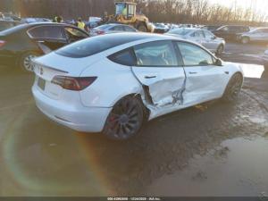 Tesla Model 3 2023 Klaipėda, ar dzinēja tilpumu 0.00 L un nobraukumu 0 tūkst. km par 13500 €, foto 4 vietnē AUTOMOTO.COM.LV