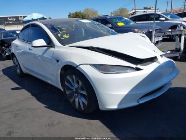 Tesla Model 3 2024 Klaipėda, ar dzinēja tilpumu 0.00 L un nobraukumu 0 tūkst. km par 10025 €, foto 1 vietnē AUTOMOTO.COM.LV