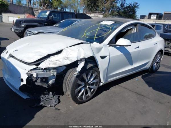 Tesla Model 3 2024 Klaipėda, ar dzinēja tilpumu 0.00 L un nobraukumu 0 tūkst. km par 10025 €, foto 2 vietnē AUTOMOTO.COM.LV