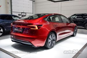 Tesla Model 3 2024 Tallina, ar dzinēja tilpumu 0.00 L un nobraukumu 42 tūkst. km par 41900 €, foto 5 vietnē AUTOMOTO.COM.LV