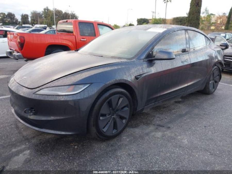 Tesla Model 3 2024 in Klaipeda, with an engine capacity of 0.00 L and mileage of 0 thousand km for 10200 €, photo 3 on AUTOMOTO.COM.LV