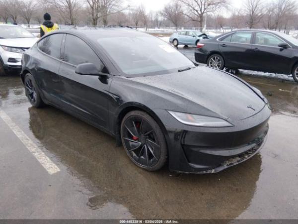 Tesla Model 3 2024 in Klaipeda, with an engine capacity of 0.00 L and mileage of 0 thousand km for 16600 €, photo 1 on AUTOMOTO.COM.LV
