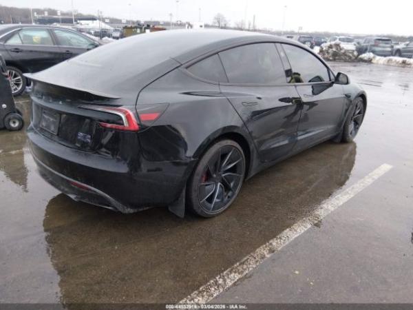 Tesla Model 3 2024 in Klaipeda, with an engine capacity of 0.00 L and mileage of 0 thousand km for 16600 €, photo 4 on AUTOMOTO.COM.LV
