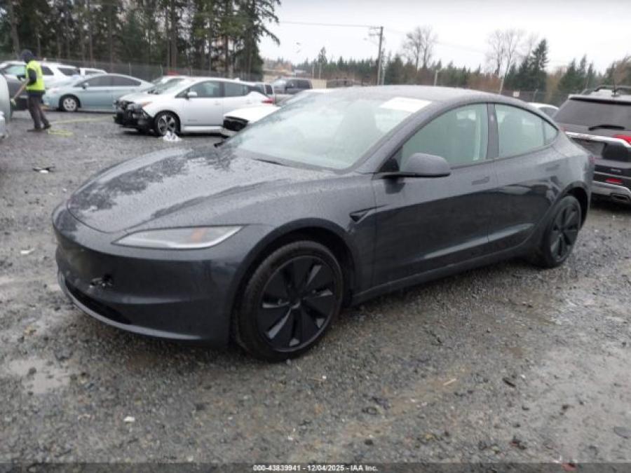 Tesla Model 3 2025 Klaipėda, ar dzinēja tilpumu 0.00 L un nobraukumu 0 tūkst. km par 15300 €, foto 2 vietnē AUTOMOTO.COM.LV
