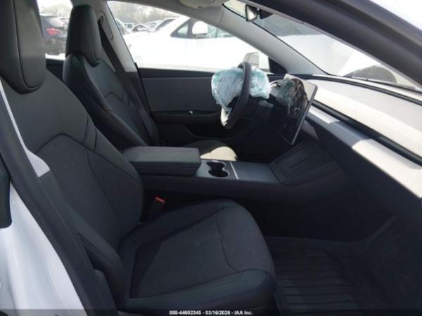 Tesla Model 3 2025 Klaipėda, ar dzinēja tilpumu 0.00 L un nobraukumu 0 tūkst. km par 11600 €, foto 5 vietnē AUTOMOTO.COM.LV