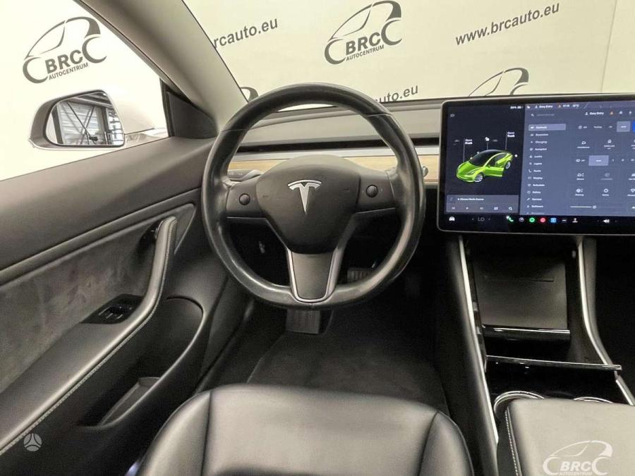 White Tesla Model 3 2019 in Vilnius, with an engine capacity of 0.00 L and mileage of 116 thousand km for 14700 €, photo 14 on AUTOMOTO.COM.LV