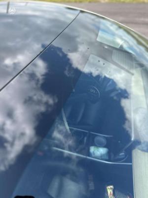 White Tesla Model 3 2019 in Kaunas, with an engine capacity of 0.00 L and mileage of 171 thousand km for 18500 €, photo 17 on AUTOMOTO.COM.LV