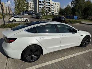 White Tesla Model 3 2019 in Vilnius, with an engine capacity of 0.00 L and mileage of 94 thousand km for 20500 €, photo 23 on AUTOMOTO.COM.LV