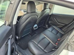 Balts Tesla Model 3 2019 Mažeikiai, ar dzinēja tilpumu 0.00 L un nobraukumu 178 tūkst. km par 13400 €, foto 9 vietnē AUTOMOTO.COM.LV